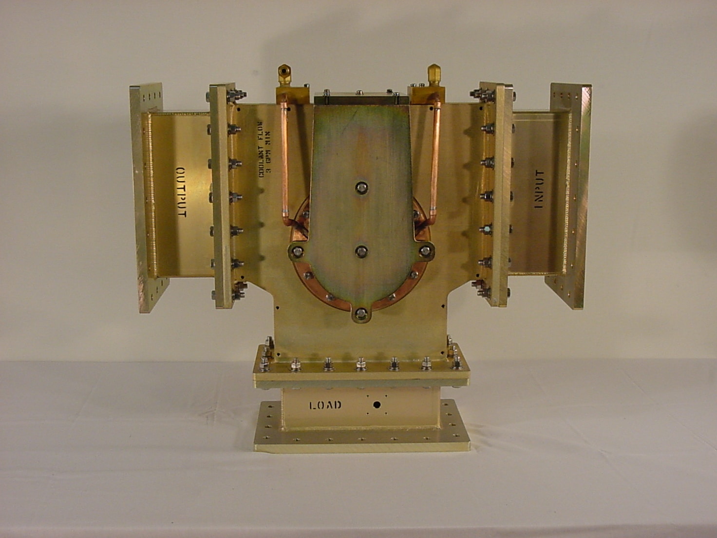 High Power Microwave Circulators & Isolators | Ferrite Microwave (FMT)