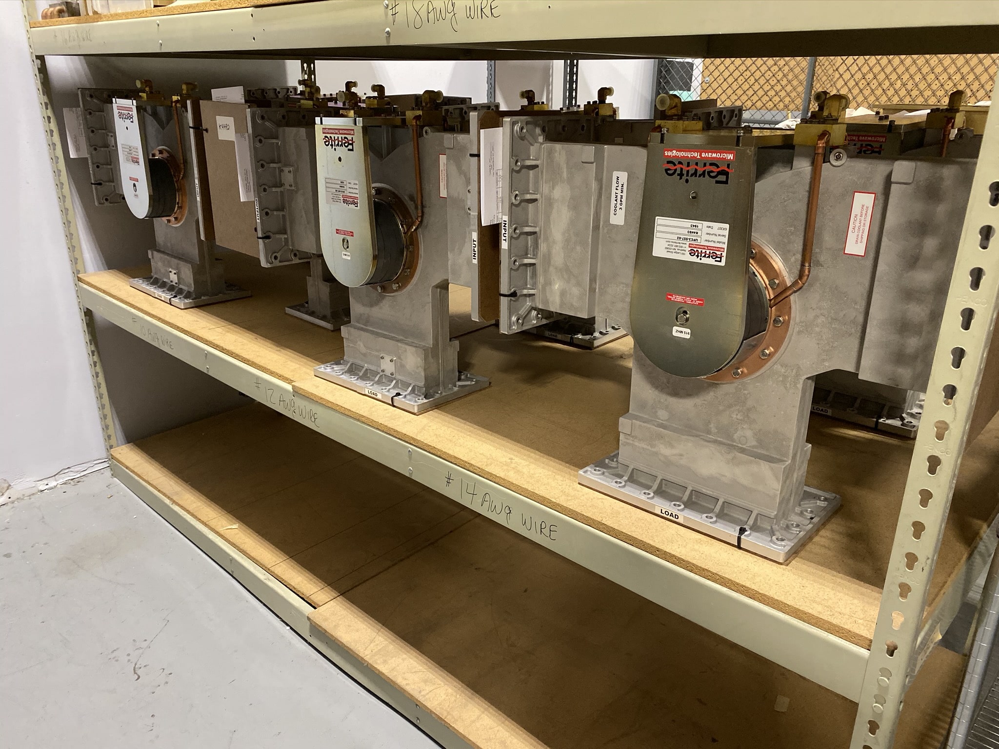 WR975 Waveguide UHF Band, 100 kW Circulators | Ferrite Microwave